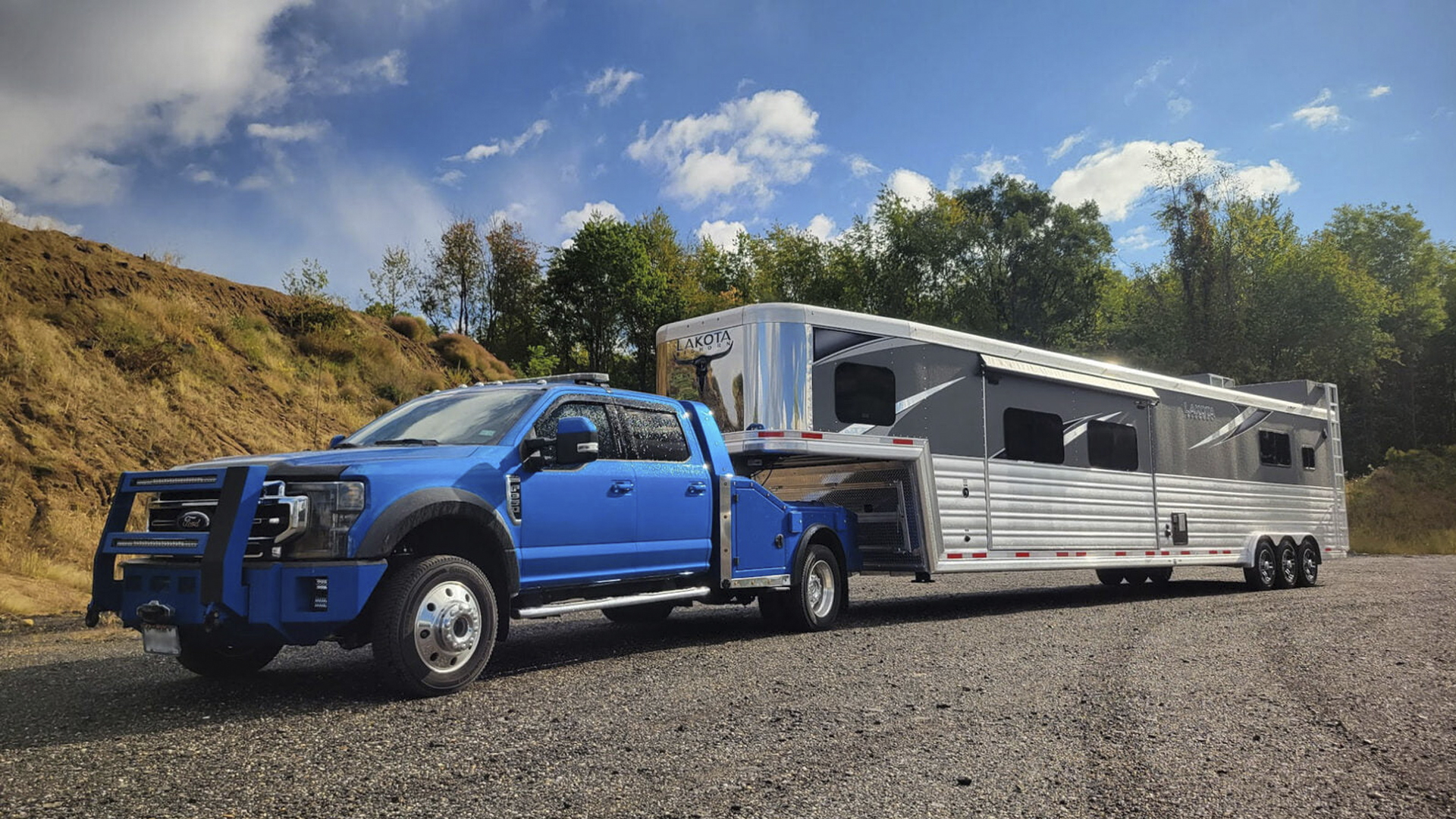 Top 10 Best Fifth Wheel Brands for Luxury RV Living